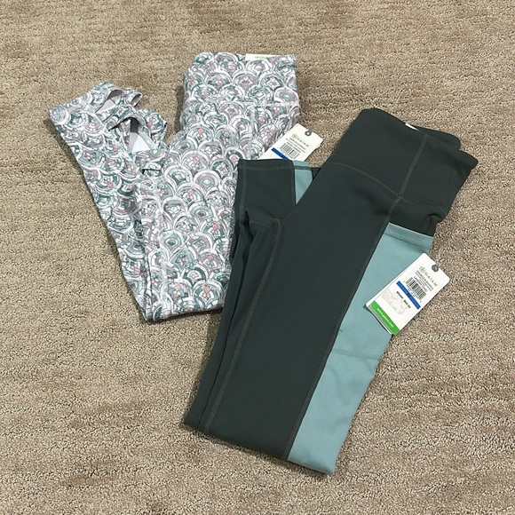 GAIAM | Pants & Jumpsuits | 2 Womens Gaiam Leggings | Poshmark